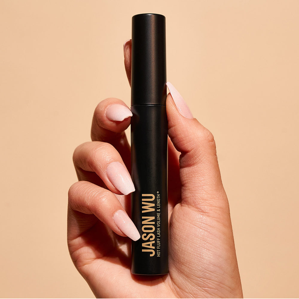 HOT FLUFF LASH MASCARA 01 VOLUMEN Y LONGITUD APRUEBA DE AGUA - JASON W